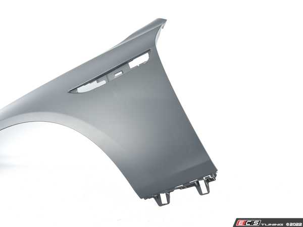 Genuine BMW - 41357230577 - Fender (41-35-7-230-577)