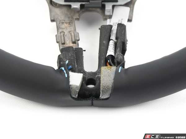 Genuine BMW - 32307847607 - M Sports Steering Wheel Leather (32-30-7 ...