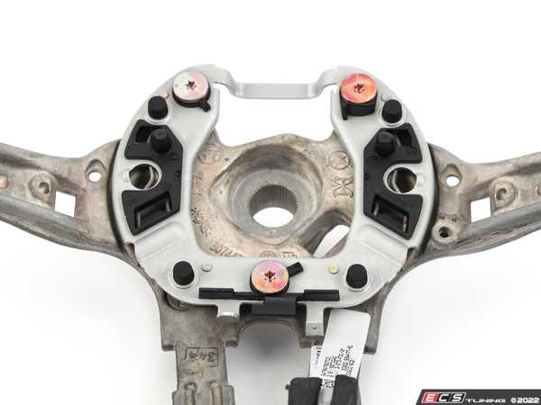 Genuine BMW - 32307847607 - M Sports Steering Wheel Leather (32-30-7 ...