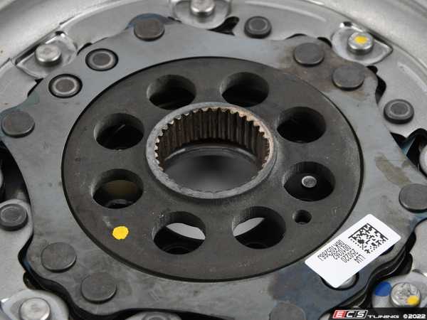 Genuine Volkswagen Audi - 06K105266J - FLYWHEEL (06K 105 266 J)