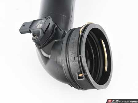 Genuine BMW - 13718626487 - Upper Charge Pipe (13-71-8-626-487)