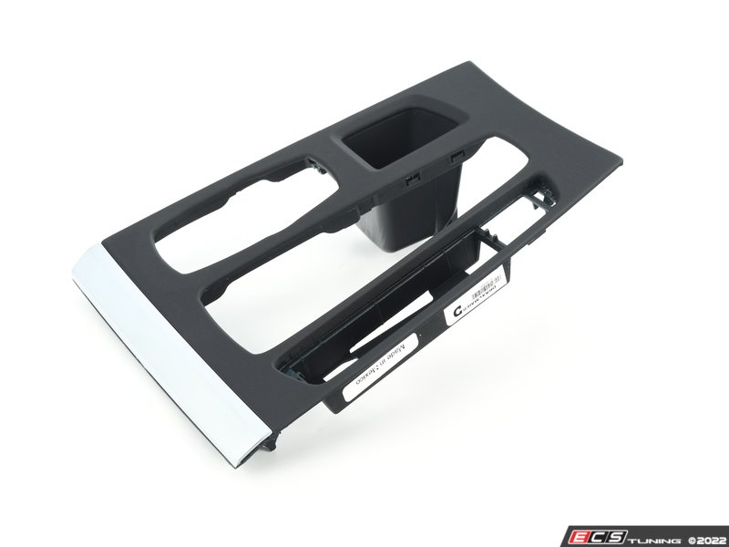 Genuine BMW - 51168059935 - COVERING CENTER (51-16-8-059-935)