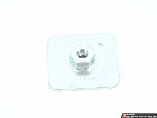 Sabelt - CCMI0016 - Eye-Bolt Back Plate