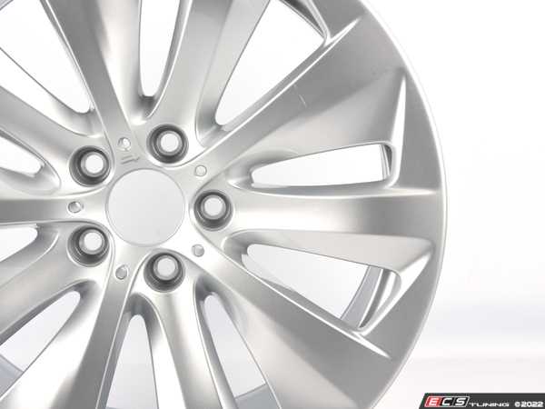 Genuine BMW - 36316793146 - Bmw Light Alloy Wheel Streamline 357 (36-31 ...