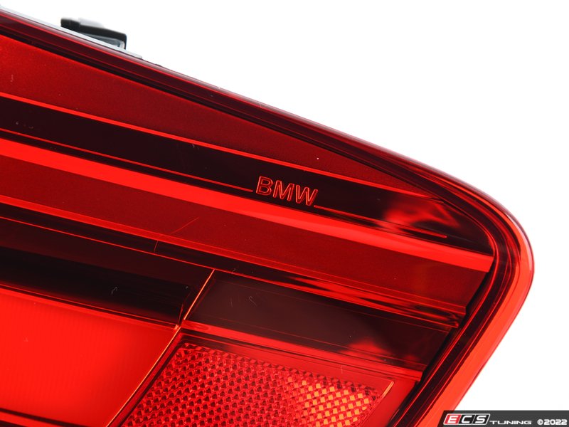 Genuine BMW - 63217286040 - REAR LIGHT IN THE SIDE PANEL (63-21-7-286-040)