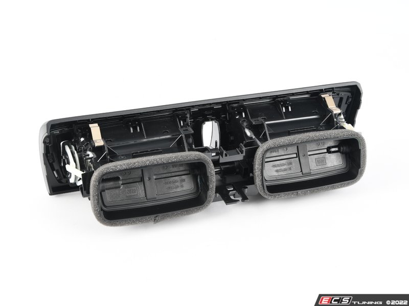 Genuine BMW - 64229317944 - Fresh Air Grille Center (64-22-9-317-944)