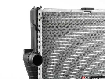 Behr - 17101439101 - E53 X5 Radiator