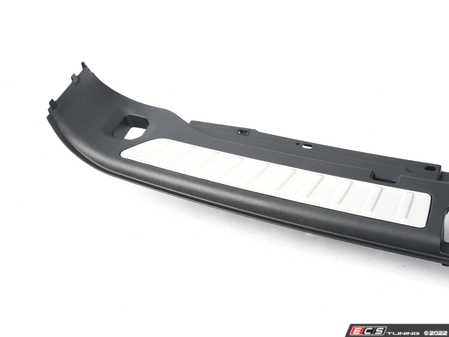 Genuine BMW - 51487396611 - Genuine BMW Loading Sill Cover (51-48-7-396 ...