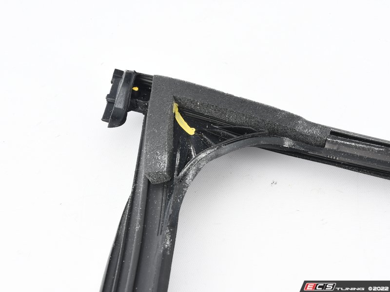 Genuine BMW - 51337289617 - Window Guide - Front Door, Left (51-33-7 ...