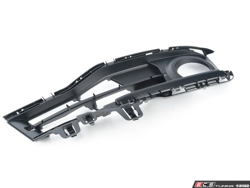 Genuine BMW - 51117396888 - PARTIALLY OPEN GRID, RIGHT (51-11-7-396-888)