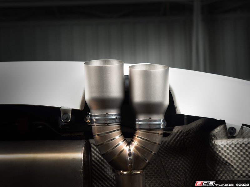ECS - 011966LA07-01 - ECS "Ti.22" UNIVERSAL Exhaust Tip - 3.5" Titanium ...