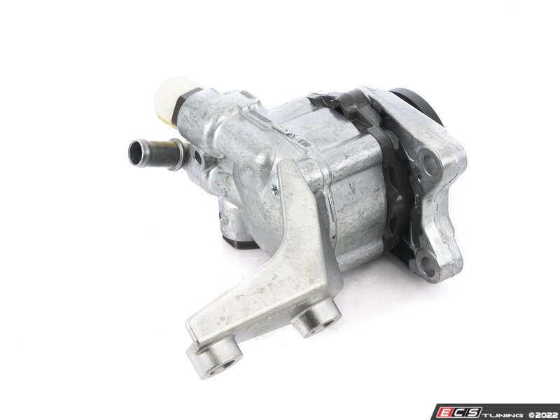 Genuine BMW - 32413450590 - Power steering pump (32-41-3-450-590)
