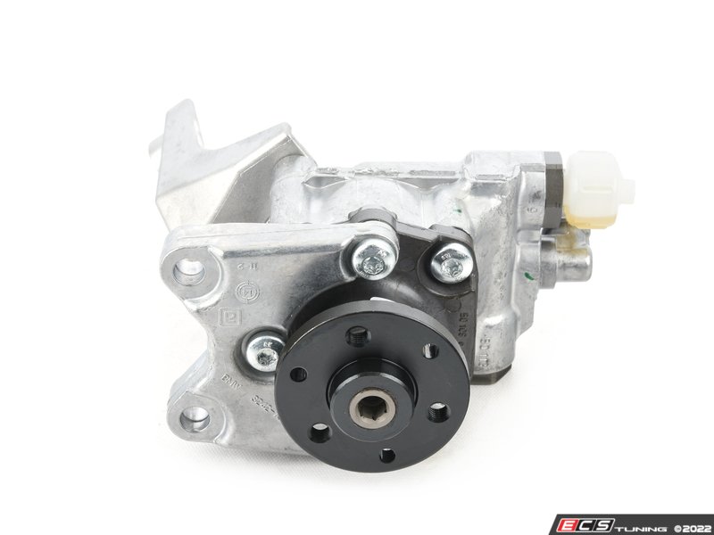 Genuine BMW - 32413450590 - Power steering pump (32-41-3-450-590)