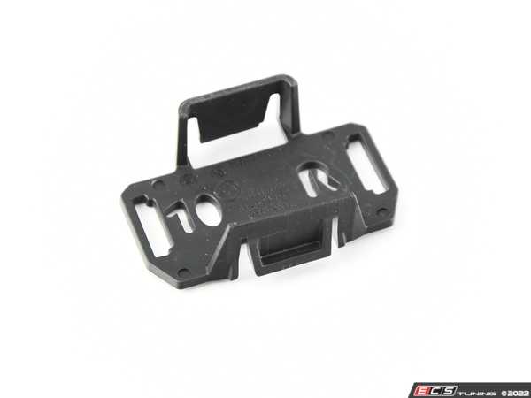 Genuine BMW - 51117331762 - DUMMY PLUG RIGHT (51-11-7-331-762)