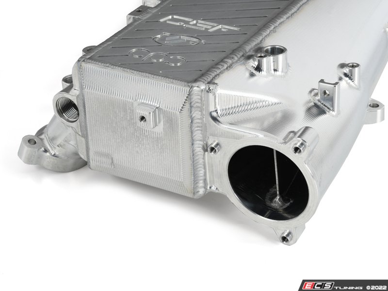 CSF Cooling - 8200 - Performance Charge-Air Cooler "Super Manifold ...