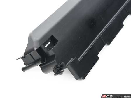 Genuine BMW - 17118632116 - Cover - Top (17-11-8-632-116)