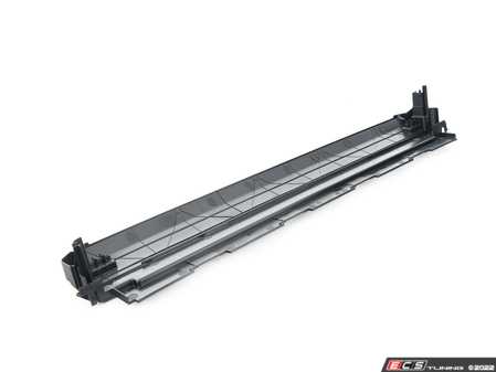 Genuine BMW - 17118632116 - Cover - Top (17-11-8-632-116)