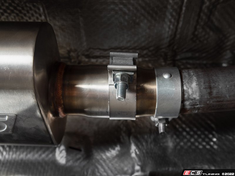 ECS - 020846LA02 - MK7 Jetta Quad Exit Cat-Back Exhaust System - With ...