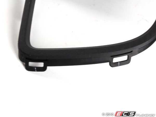 Genuine Volkswagen Audi - 5C6853666B9B9 - GLI Fog Light Grille - Right ...