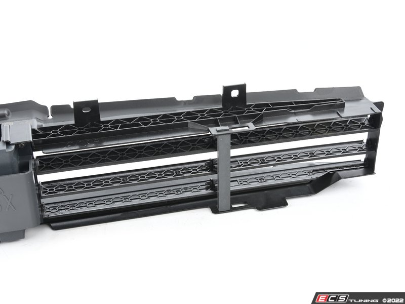 Genuine BMW - 51137497285 - Air Flaps - Lower (51-13-7-497-285)