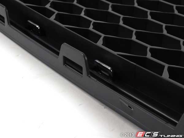 Genuine Volkswagen Audi - 5C6853671A9B9 - Lower Center Grille ...