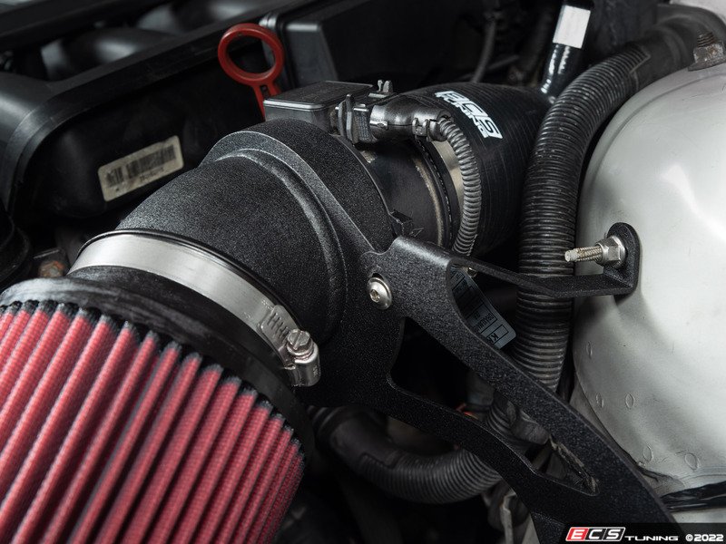 ECS - 008694la13rKT - E46 330 Luft-Technik Intake System - Red Filter