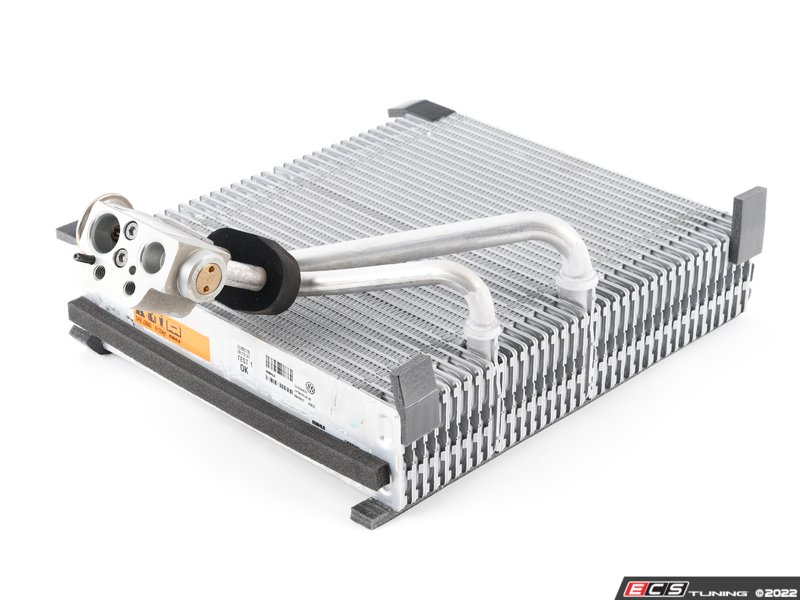 Genuine Volkswagen Audi - 7P0820101B - EVAPORATOR (7P0 820 101 B)