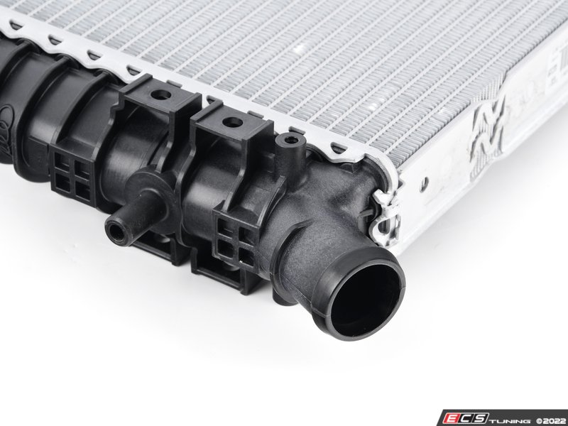 Genuine Volkswagen Audi - 420121252B - RADIATOR (420 121 252 B)