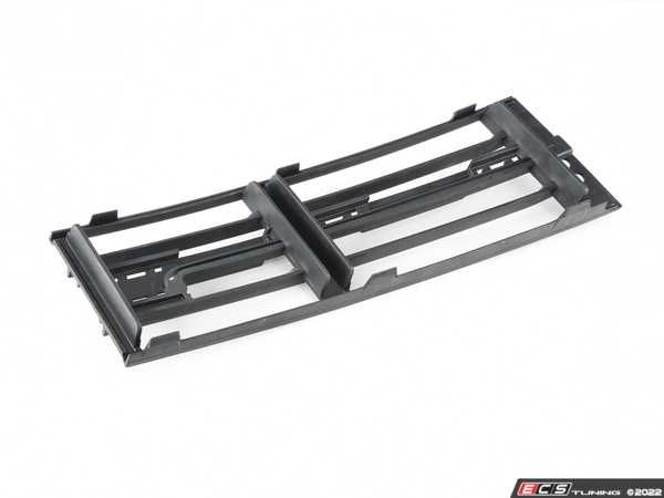 Genuine BMW - 51117295275 - GRILL, AIR INTAKE, O (51-11-7-295-275)