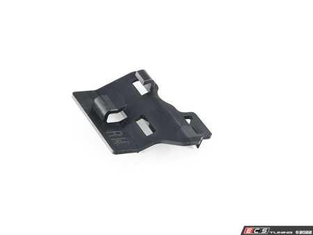 Genuine BMW - 51118065720 - Guide Right (51-11-8-065-720)