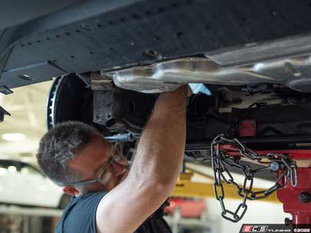 ECS - 043658ECS01 - ECS Performance Engine Mount Kit - Audi C7 S6/S7/RS7