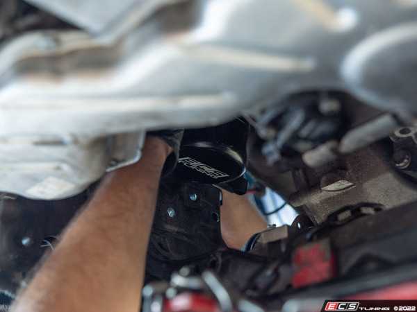 ECS - 043658ECS01 - ECS Performance Engine Mount Kit - Audi C7 S6/S7/RS7