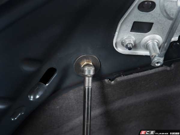 ECS - 015058la01KT - VW MK8 GTI / Golf R Pneumatic Hood Strut ...