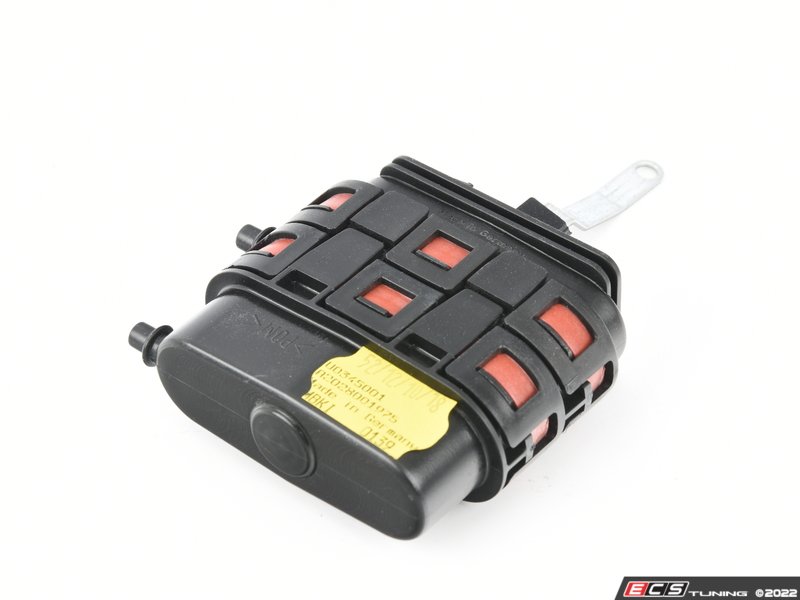 Genuine Mercedes Benz - 2028001975 - VACUUM ELEME