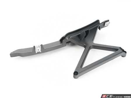 Genuine BMW - 51747465290 - Air duct, lateral, right (51-74-7-465-290)