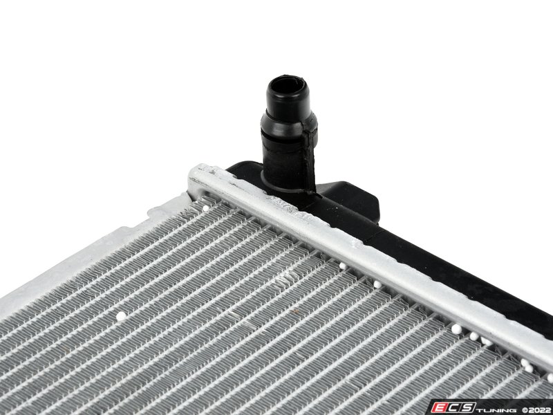 Genuine BMW - 17118623350 - Radiator (17-11-8-623-350)