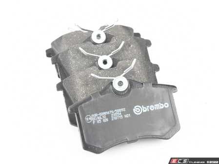 Brembo - 5C0698451D - Premium Low-Met OE Equivalent Pad - Rear