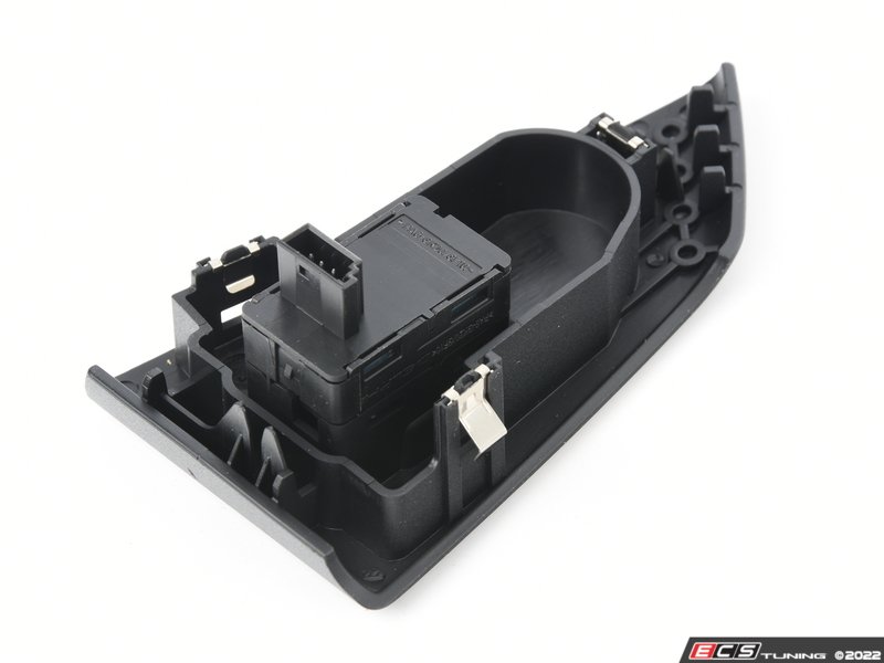 Genuine BMW - 61318029901 - Passenger side window switch (61-31-8-029-901)