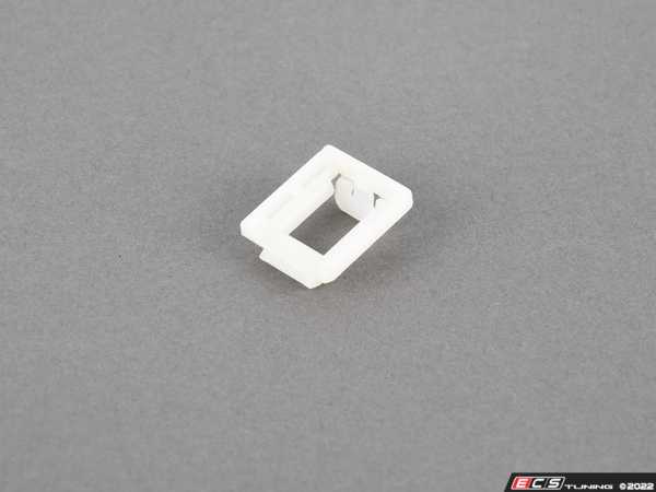 Genuine BMW - 52109157195 - CLIP, BACKREST, UPPE (52-10-9-157-195)