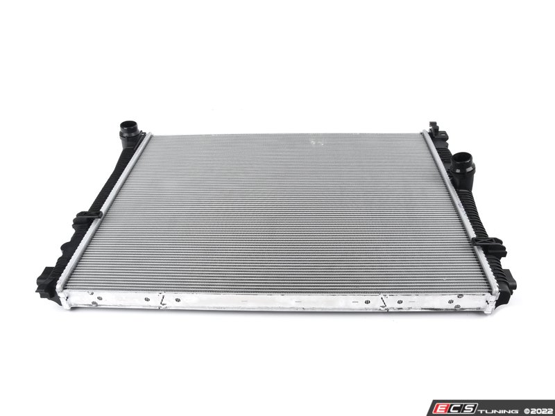 Genuine BMW - 17118747893 - RADIATOR (17-11-8-747-893)