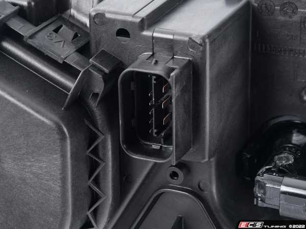 Genuine BMW - 63123456043 - Bi-Xenon Headlight - Left (63-12-3-456-043)