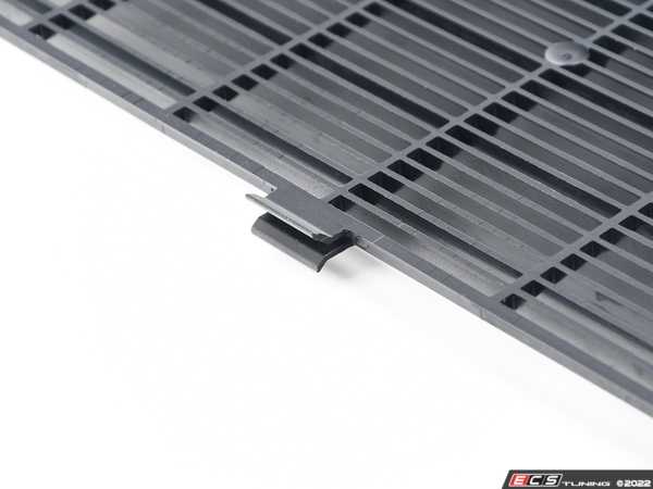 Genuine BMW - 17119882366 - Radiator Lower Stone Chip Guard (17-11-9 ...