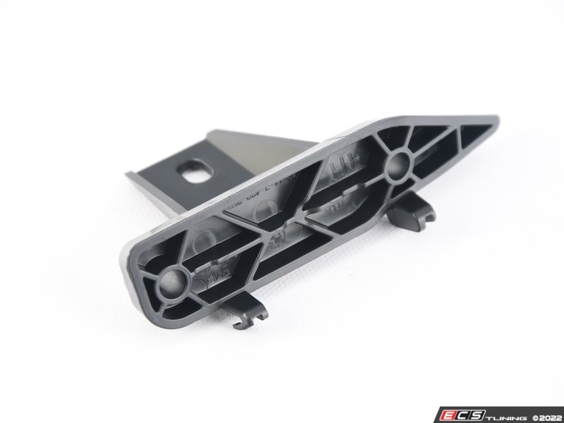 Genuine BMW - 51117422252 - BUMPER GUIDE RIGHT LOWER (51-11-7-422-252)