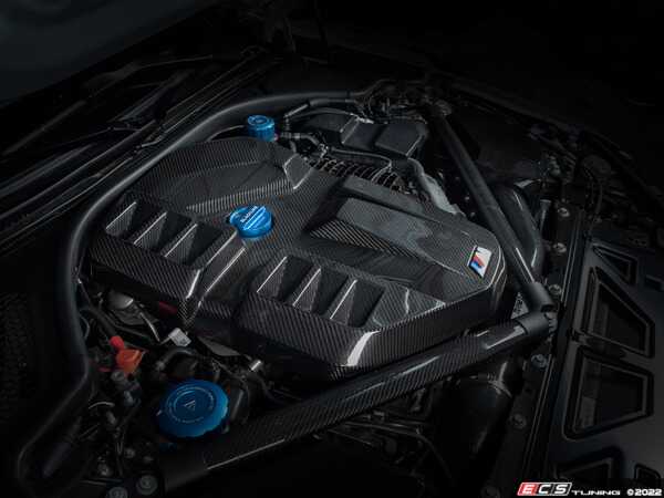 Turner Motorsport - 001644TMS01 - S58 Gloss Carbon Fiber Engine Cover