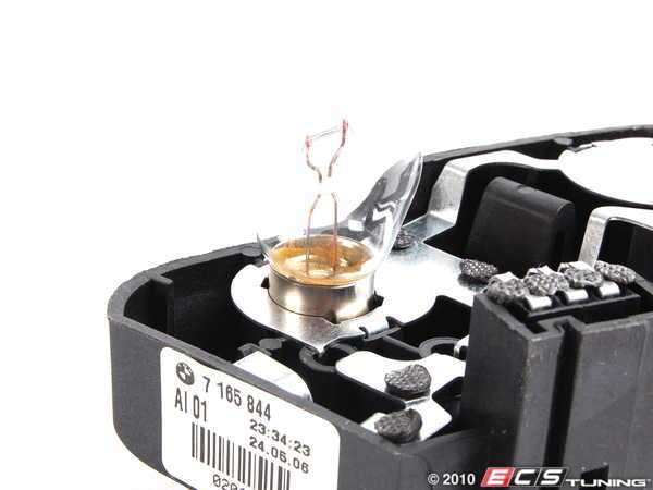 Genuine BMW - 63217165844 - Bulb Socket - right - (NO LONGER AVAILABLE ...