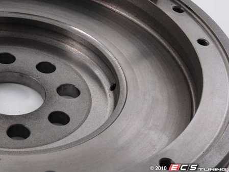 Genuine BMW - 11221739315 - Flywheel (11-22-1-739-315)