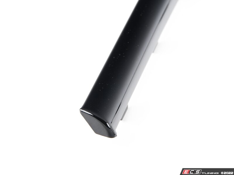 Genuine BMW - 51377465920 - FINISHER, SIDE WINDO (51-37-7-465-920)