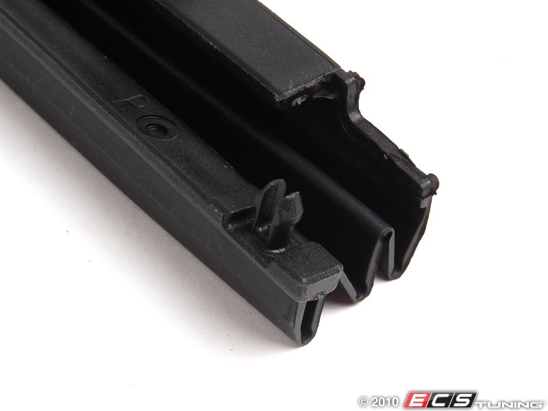 Genuine Volkswagen Audi - 8D0877782B01C - Sunroof Boot - Right (8D0 877 ...