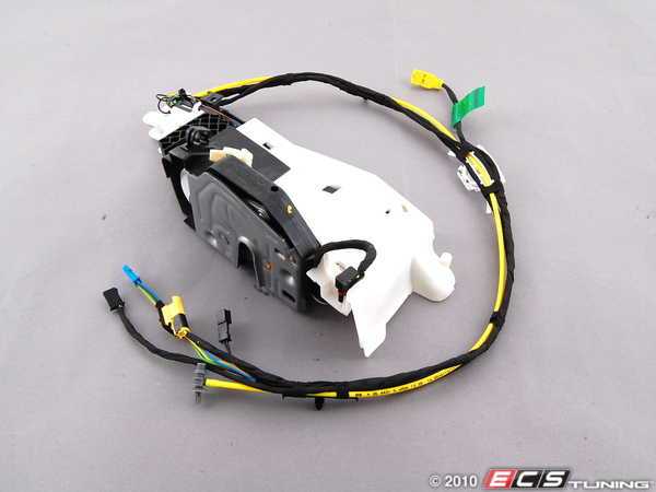 Genuine Mercedes Benz - 2207201335 - LOCK - (NO LONGER AVAILABLE)