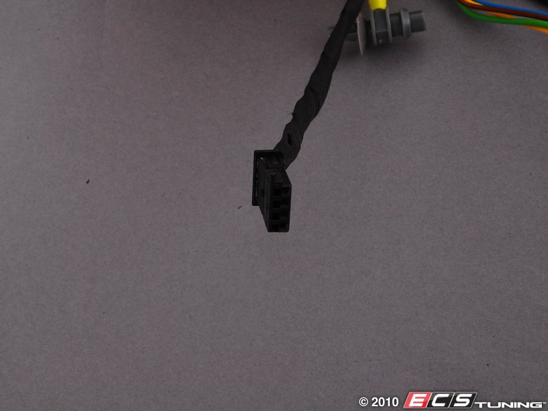 Genuine Mercedes Benz - 2207201335 - LOCK - (NO LONGER AVAILABLE)